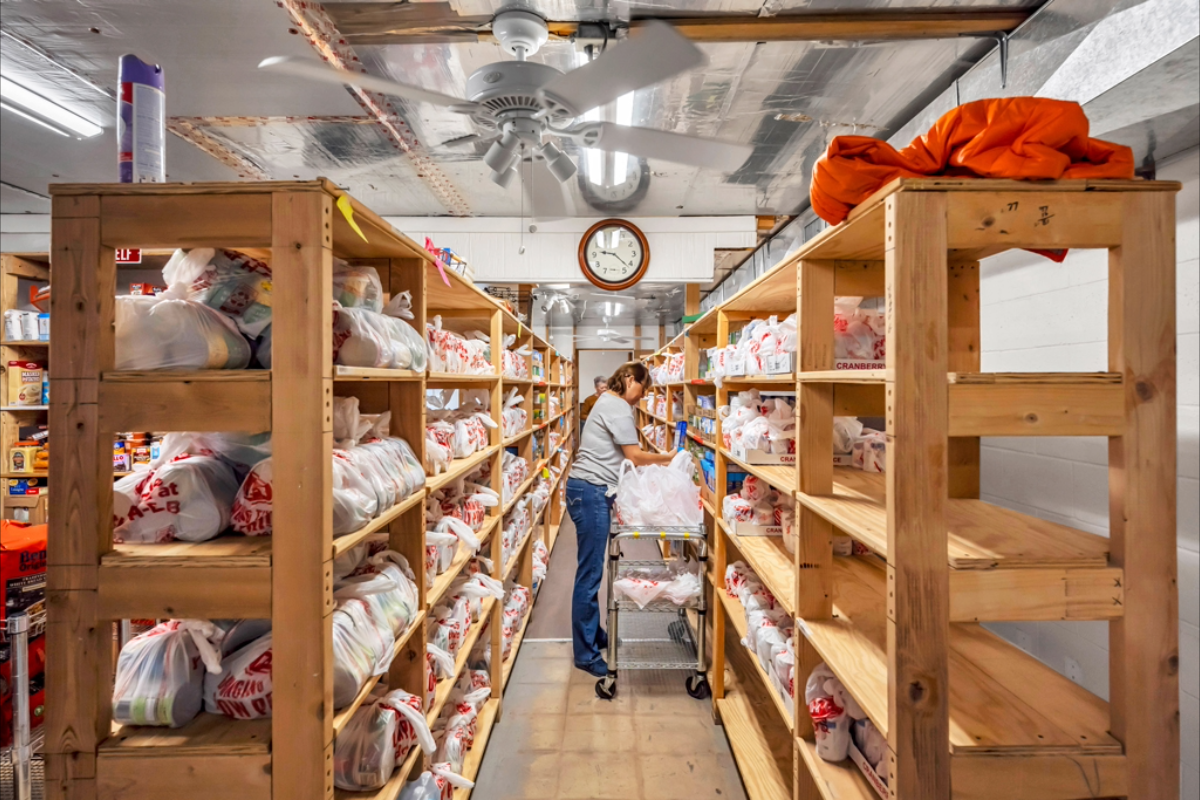 Kingsland food pantry finds a new home - DailyTrib.com
